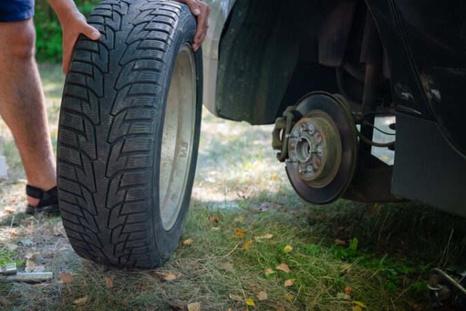 8 Common Flat Tire Causes and How You Can Avoid Them – Ray’s Now